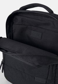 Pier One UNISEX - Ryggsäck - black/svart - Zalando.se