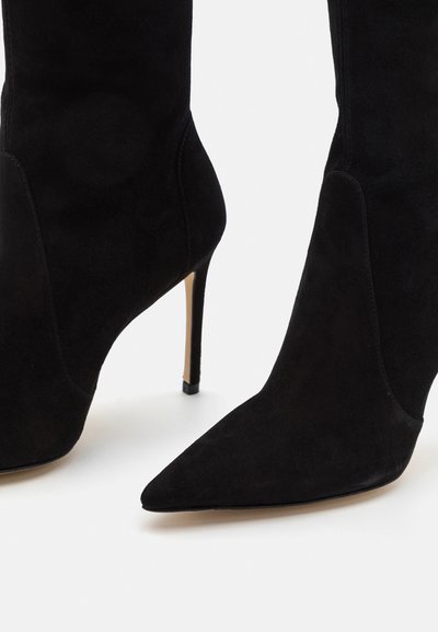 Stuart Weitzman ULTRASTUART STRETCH BOOT - High Heel Stiefel - black ...