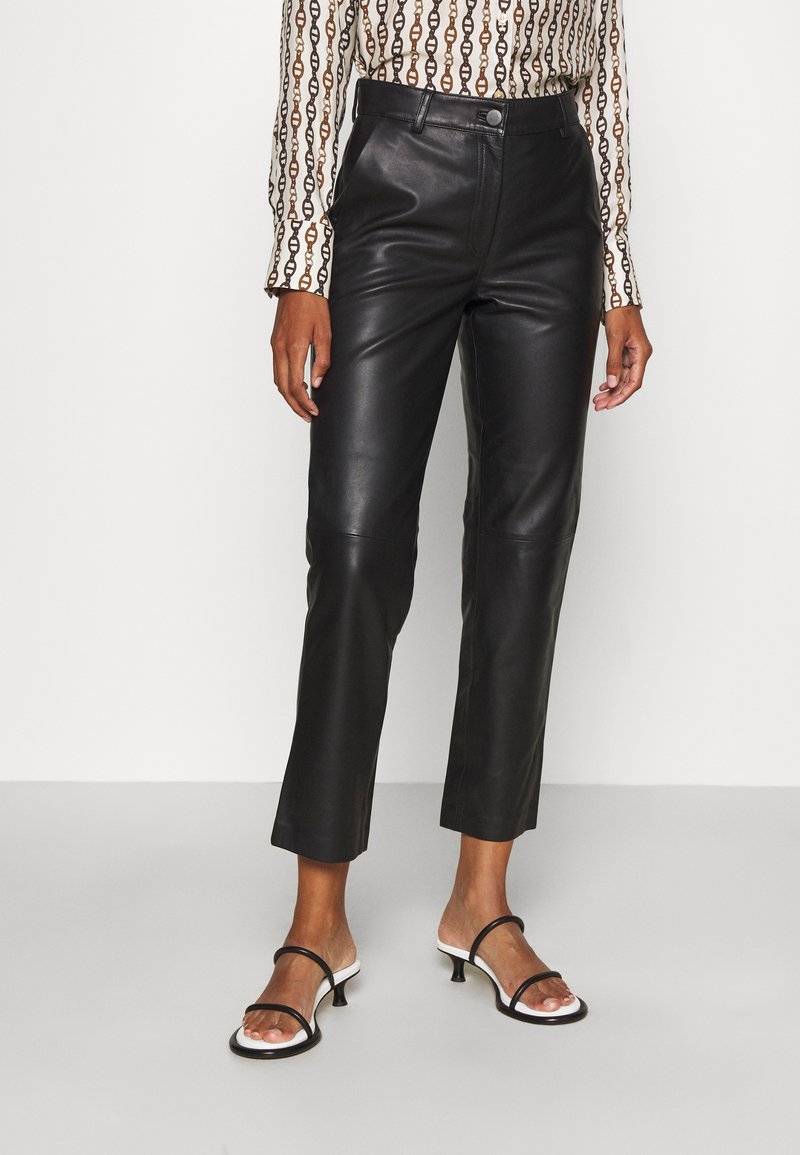 STUDIO ID DINA TROUSER - Leather trousers - black - Zalando.de