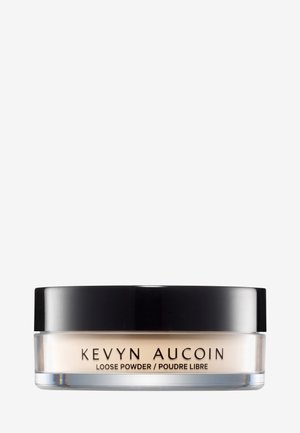 Revolution PRO PERFECTING PRESSED POWDER TRANSLUCENT - Fixierspray und ...