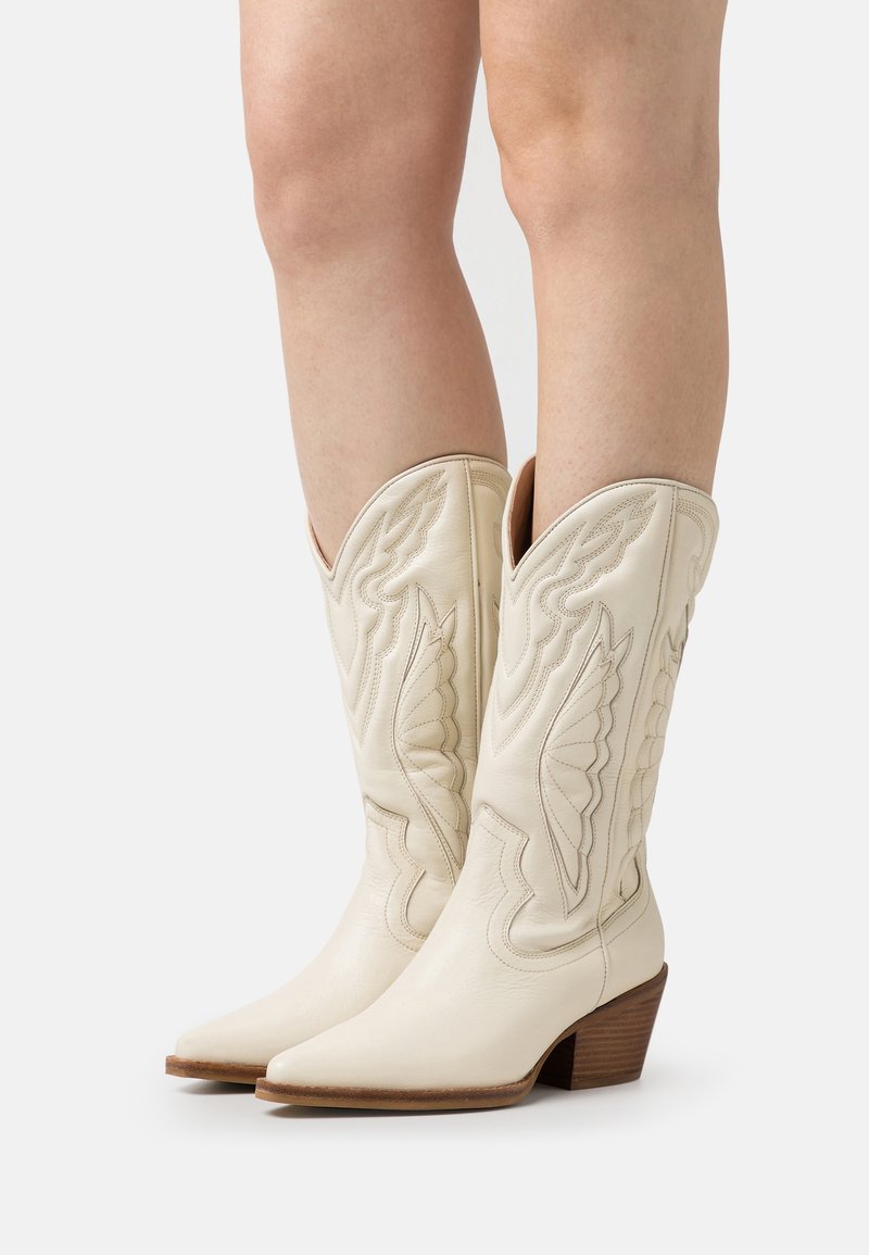 Bronx JUKESON - Cowboy/Biker boots - oatmilk/off-white - Zalando.co.uk