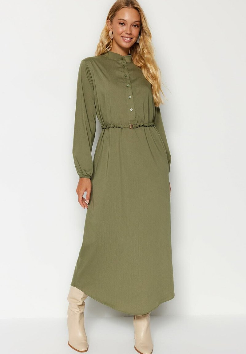 Trendyol Modest BESCHEIDEN GEWOONTJES - Rochie maxi - khaki/verde ...