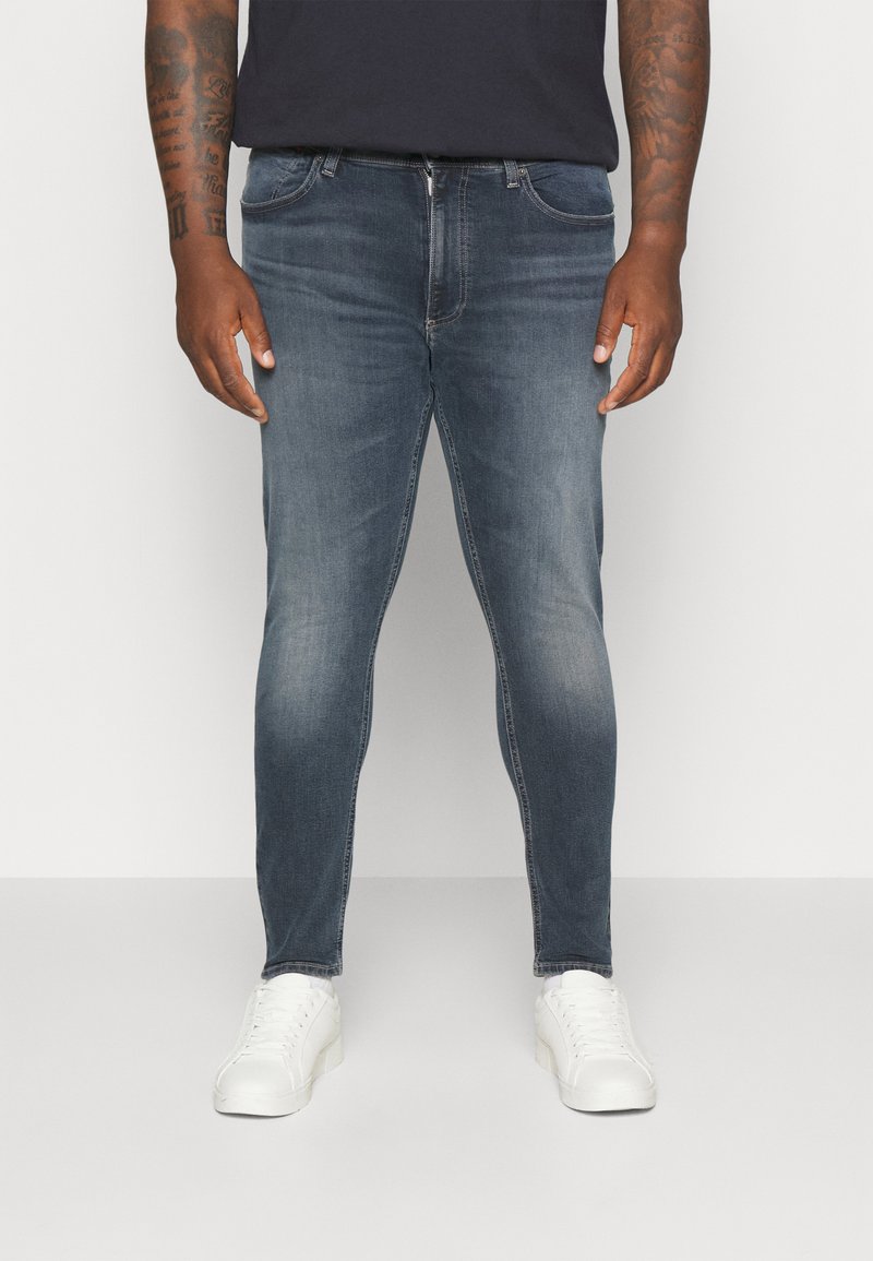 Tommy Jeans Plus SIMON PLUS - Jeans Skinny - denim black/denim noir ...