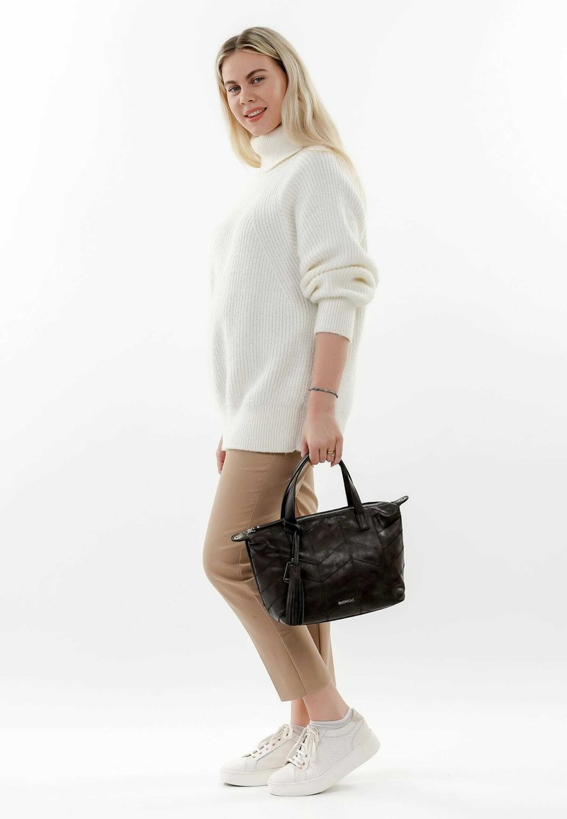 Emily & Noah SHOPPER NIKOLINA - Bolso de mano - brown/marrón - Zalando.es