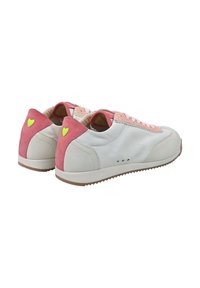 Crickit TARA - Trainers - weiß pink/white - Zalando