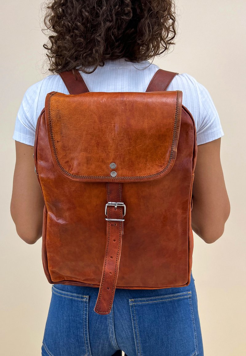 Gusti Leder EVIND - Rucksack - brown - Zalando