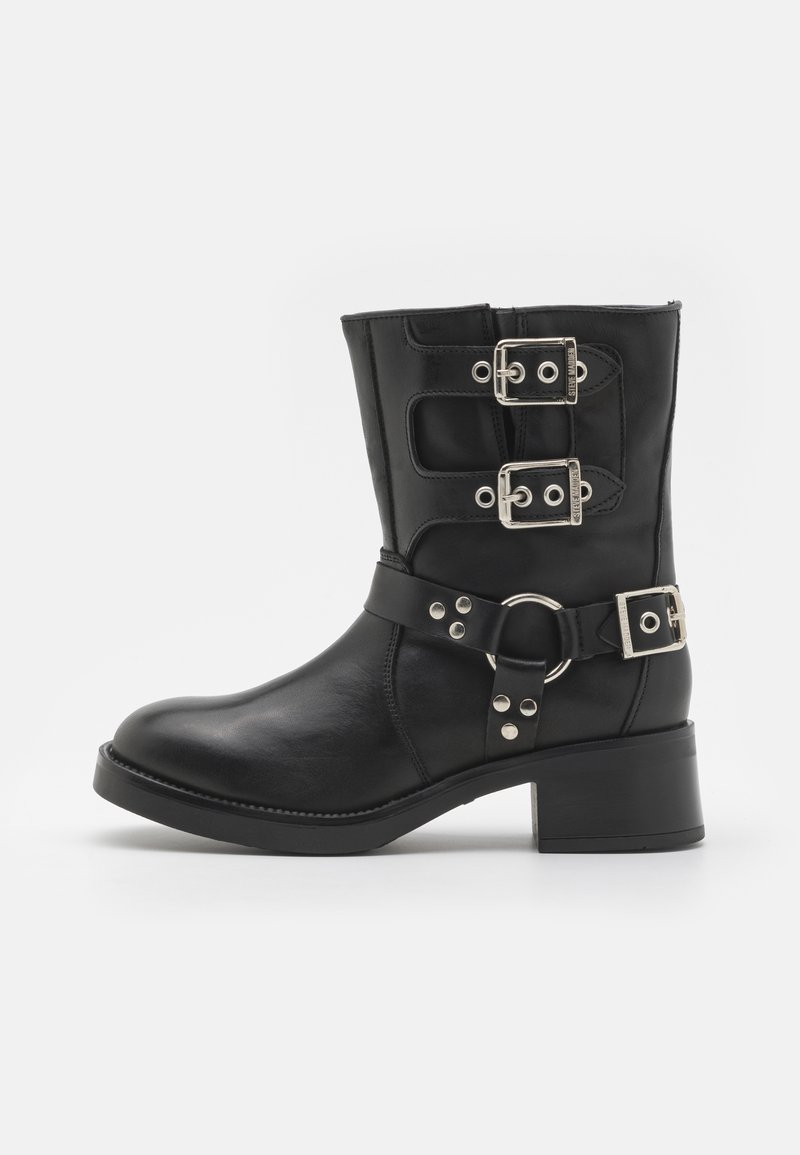 Steve Madden BECASE - Kauboi/mootorratturi poolsaapad - black/must ...