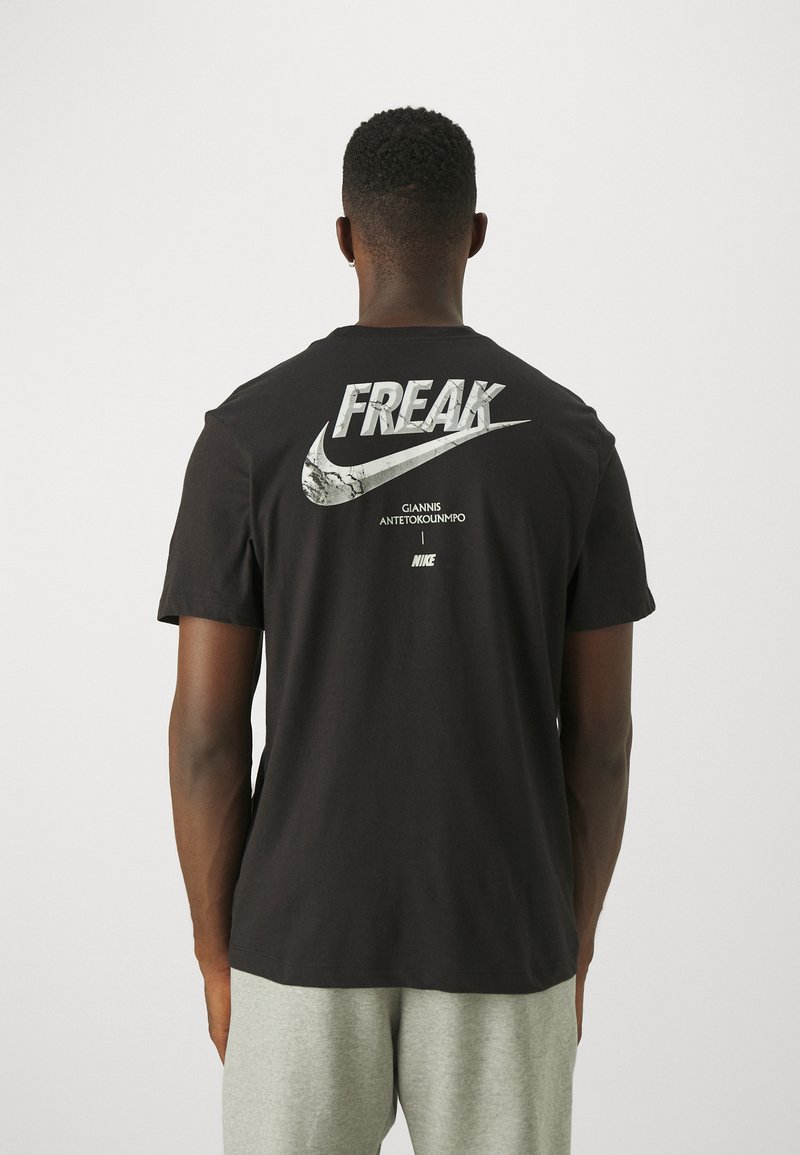 Nike Performance GIANNIS ANTETOKOUNMPO TEE - Camiseta deportiva - black/negro - Zalando.es