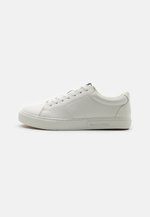 Marc O'Polo KENT - Trainers - off-white - Zalando.co.uk