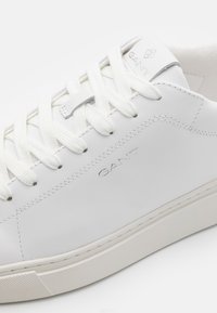 GANT MC JULIEN - Sneaker low - white/weiß - Zalando.ch