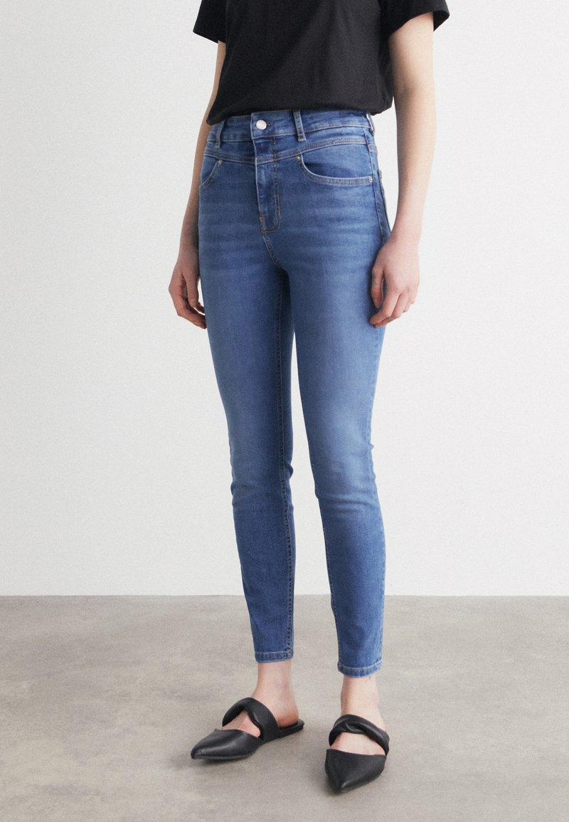 BOSS KITT - Jeans Skinny Fit - open blue/blå - Zalando.se