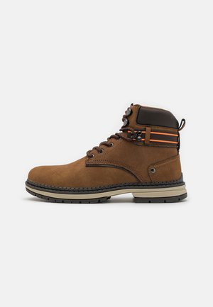 Dockers by Gerli Šněrovací kotníkové boty - beige/béžová - Zalando.cz