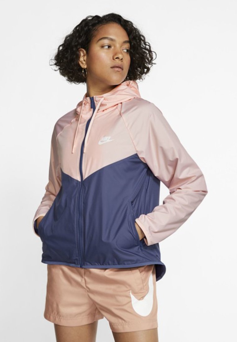 Nike Sportswear Training jacket - echo pink/sanded purple/white/pink ...