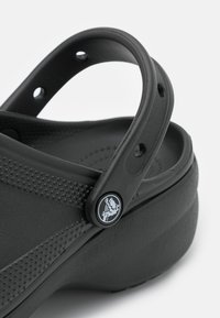 Crocs CLASSIC PLATFORM - Sandaler - black/sort - Zalando.dk