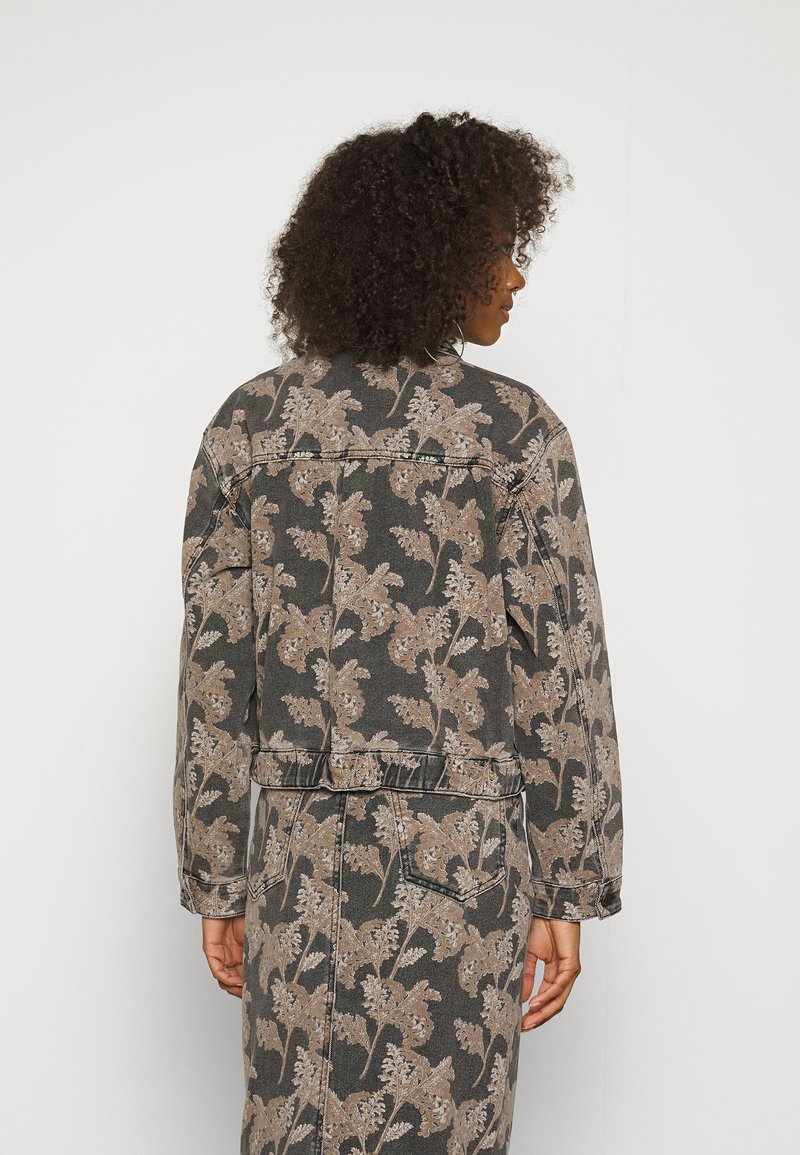 Object OBJNINNA JACKET - Jeansjacke - black denim/brown/black denim ...