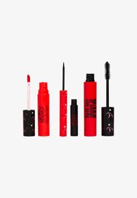 Makeup Revolution REVOLUTION X GREASE SHAPE UP SANDY TRANSFORMATION SET ...