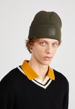 Carhartt WIP MILO BEANIE UNISEX - Huer - cypress/oliven - Zalando.dk