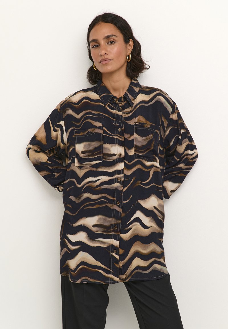 Kaffe LAILA - Camisa - black brown tiger print/negro - Zalando.es