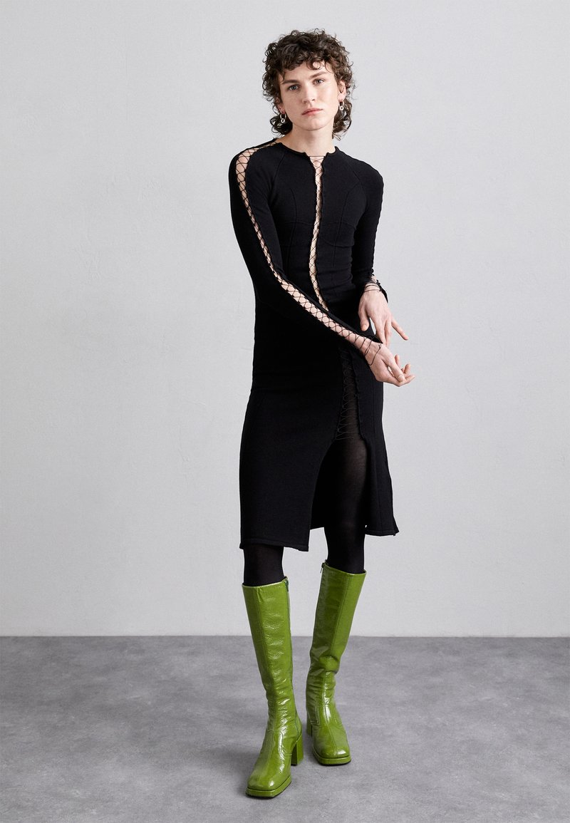 MIISTA YUI DRESS - Jerseykleid - black/schwarz - Zalando.de