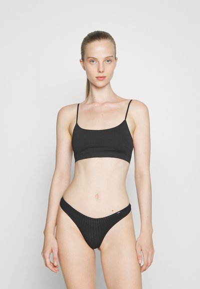 Triumph SMART NATURAL BRAZILIAN 2 PACK - String - black/schwarz - Zalando.ch