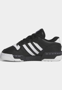 adidas Originals RIVALRY UNISEX - Sneaker low - core black/ftwr white ...