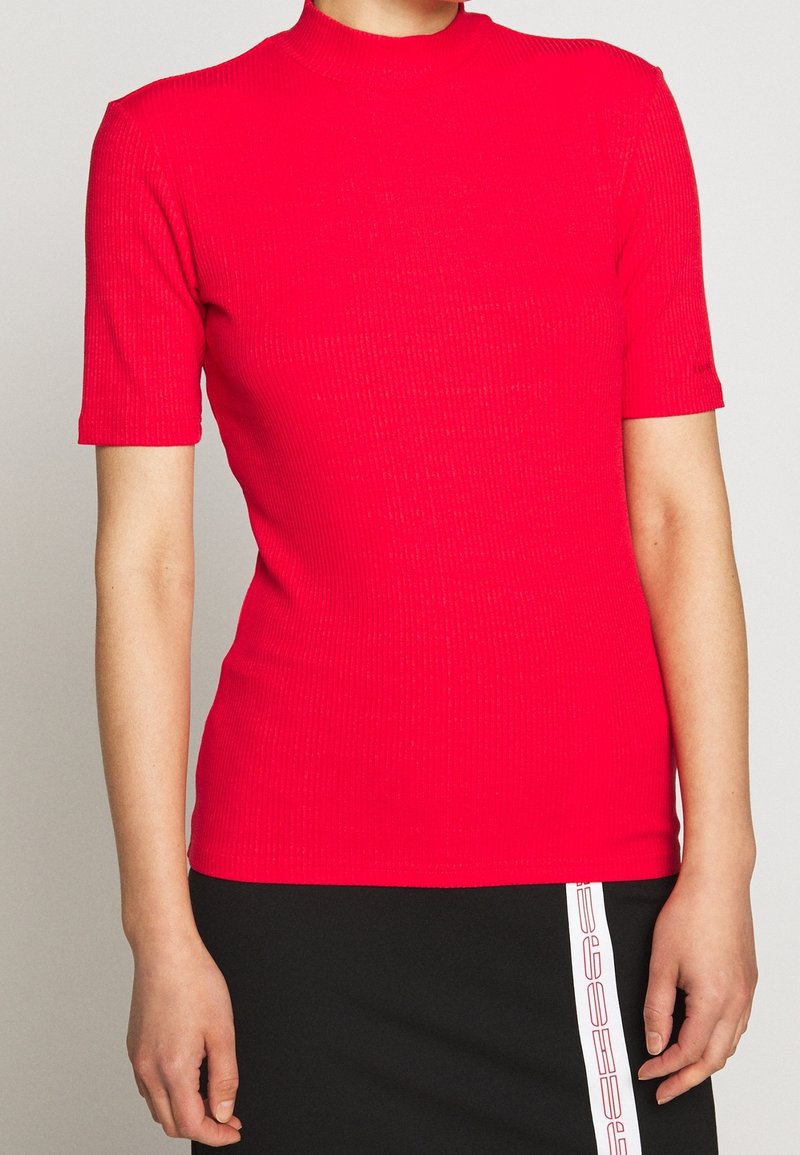 HUGO T-Shirt basic - red/rot - (Pre-owned) - Zalando.at
