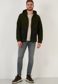 Buratti REGULAR FIT - Fleecejacke - khaki - Zalando.de