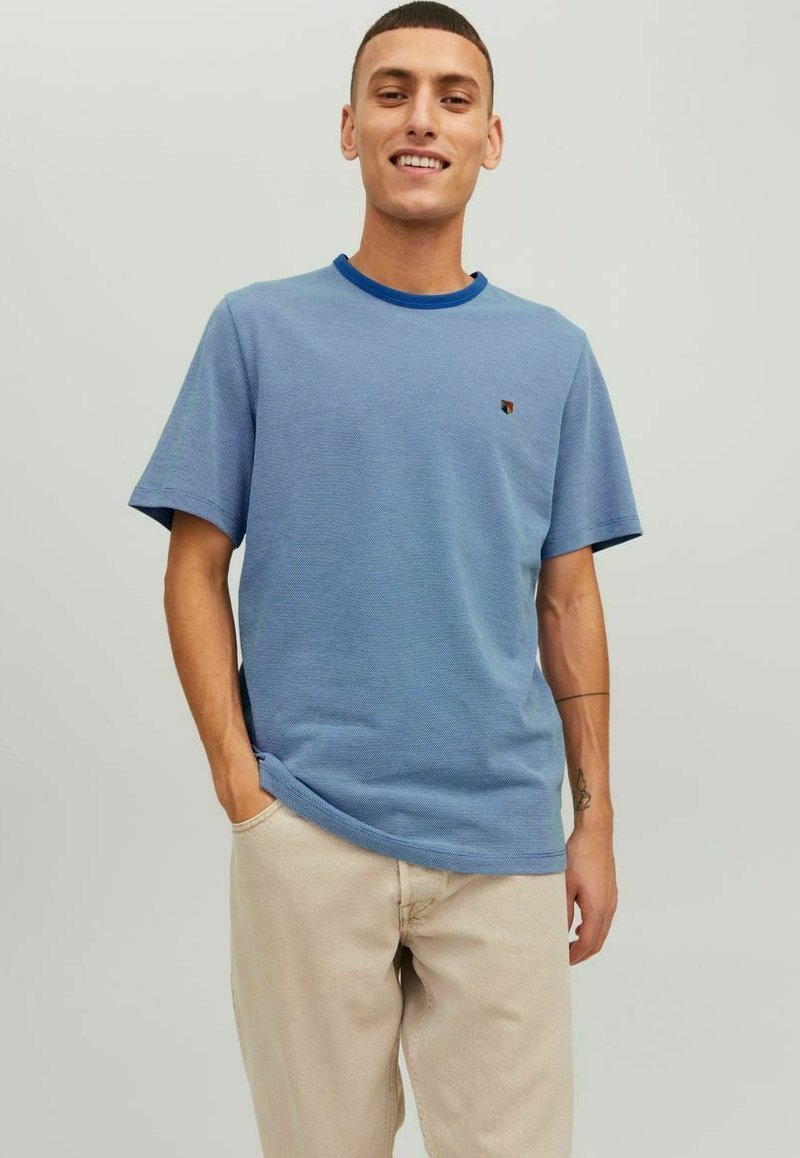 Jack And Jones Premium Jprbluwin Structure Crew Neck T Shirt Basic