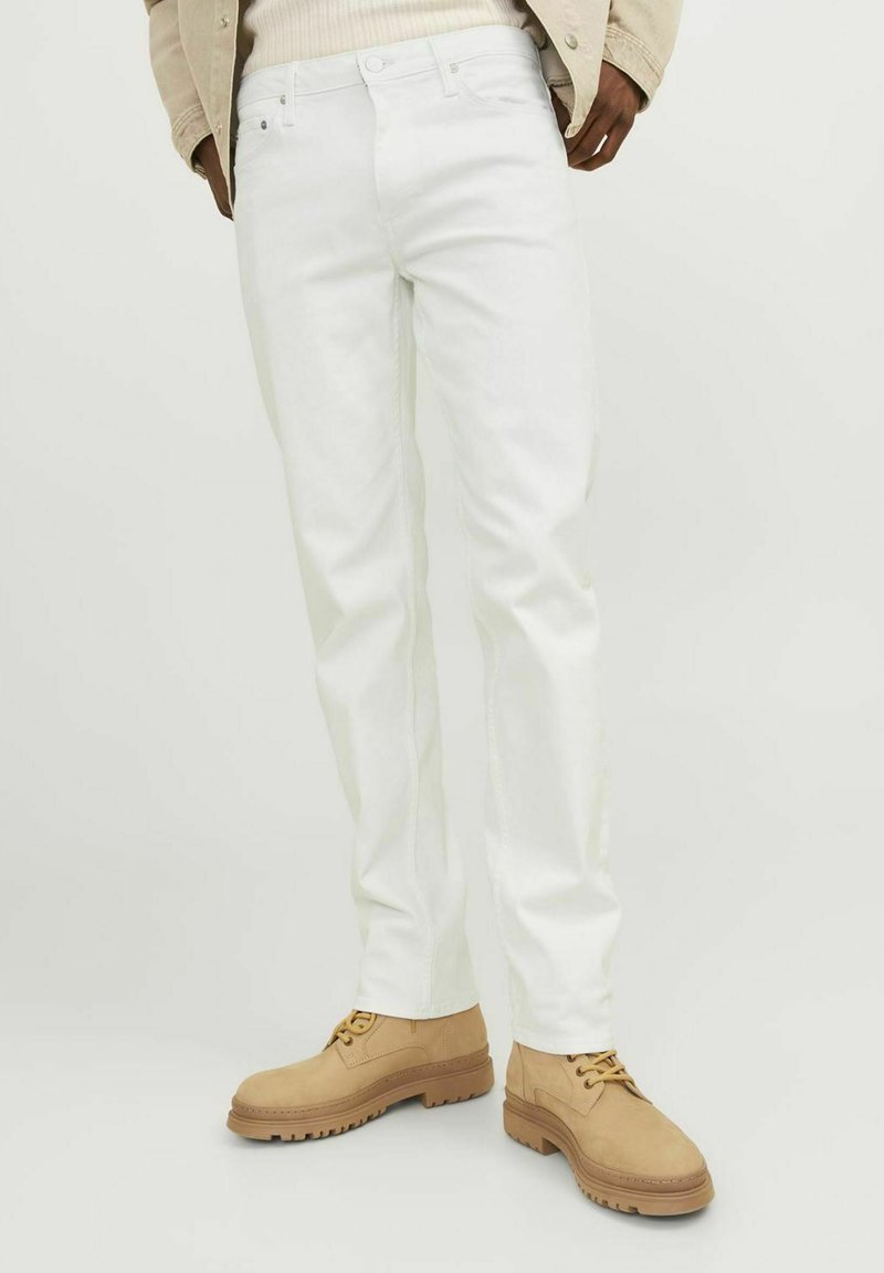Jack & Jones IMIKE EVAN - Jeans fuselé - white/blanc - ZALANDO.FR