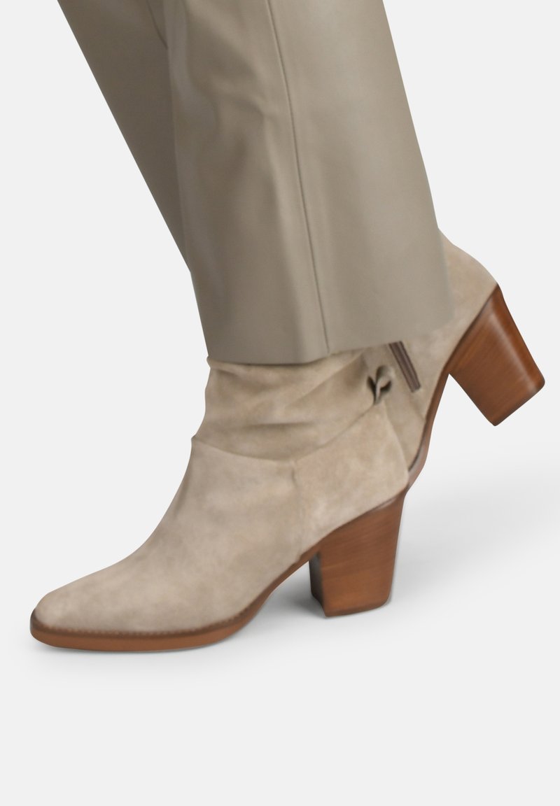 PS POELMAN GRACE - Classic ankle boots - taupe - Zalando