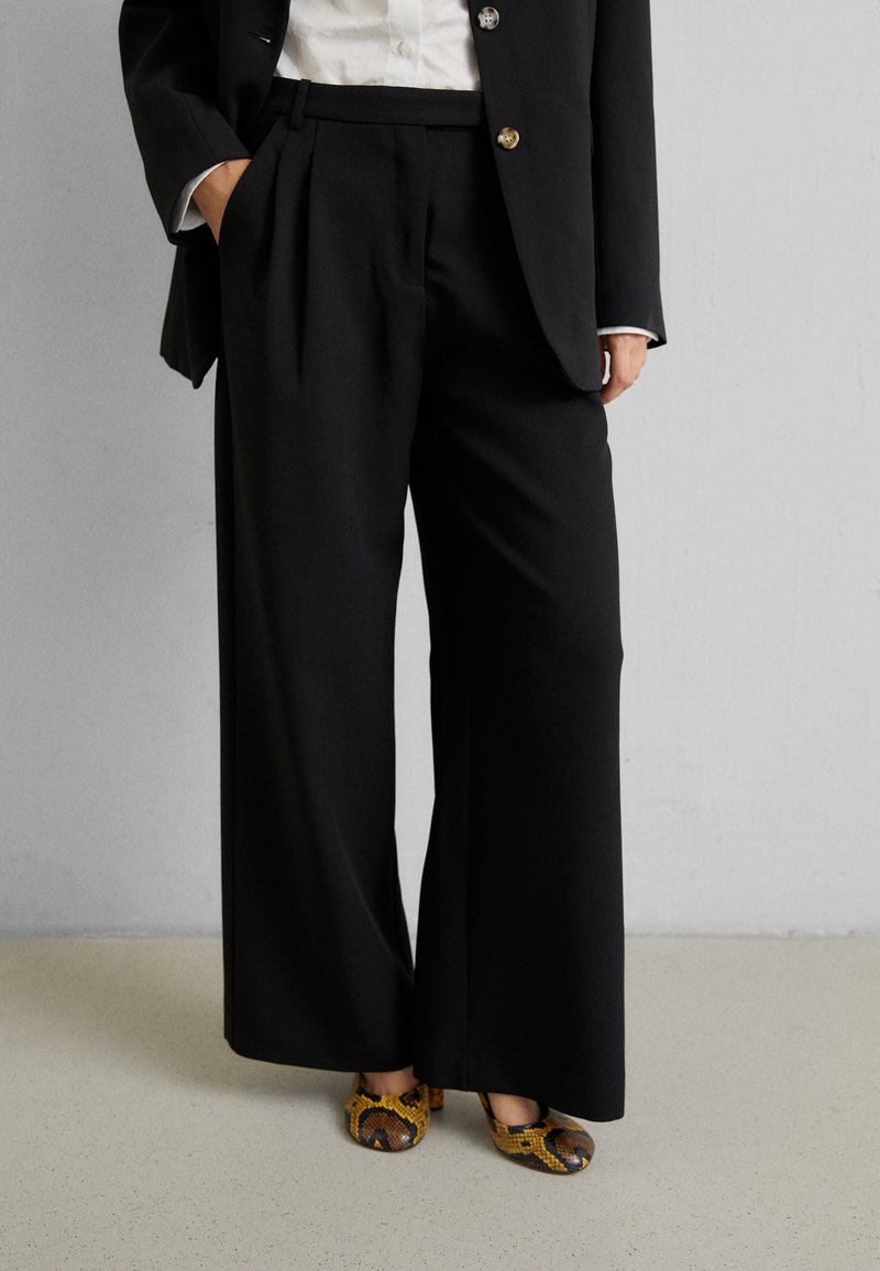 DESIGNERS REMIX SPENCER WIDE PANTS - Broek - black/zwart - Zalando.nl