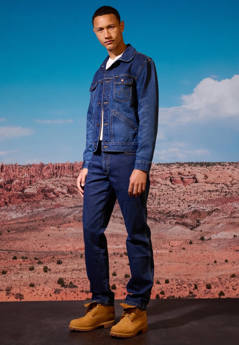 Wrangler TEXAS STRETCH - Straight leg jeans - darkstone/blue - Zalando ...