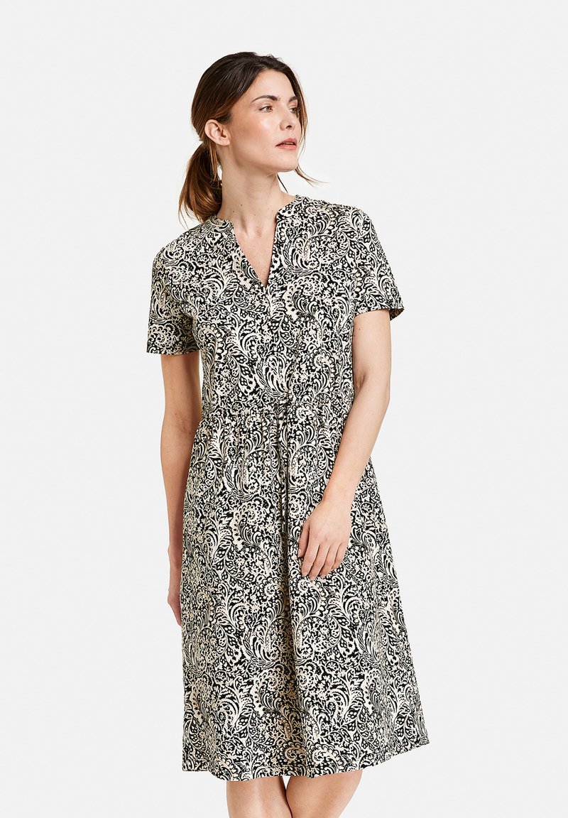Gerry Weber GEMUSTERTES - Day dress - schwarz ecru weiss druck/black ...
