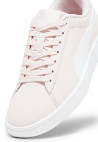 Puma SMASH - Sneakers laag - frosty pink white/donkerroze - Zalando.nl