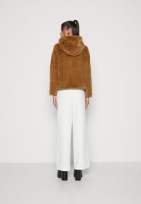 Vero Moda Winterjas - rubber/beige - Zalando.nl