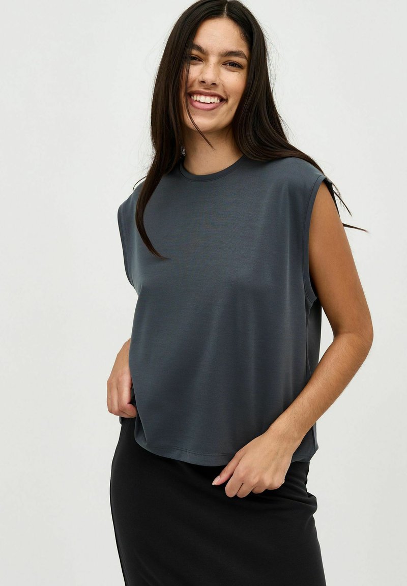 mbyM PASCHA-M - Basic T-shirt - collegiate blue/blue-grey - Zalando.ie