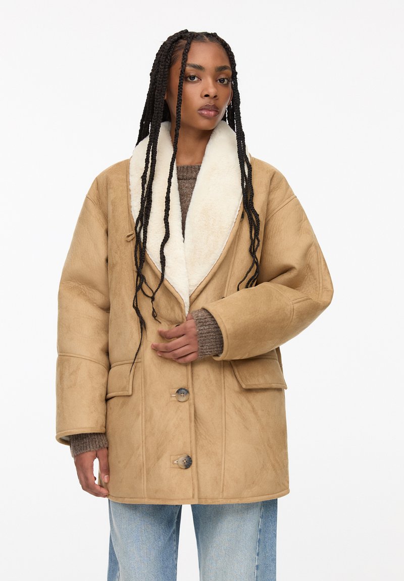 PULL&BEAR DOUBLE-FACED - Zimska jakna - light brown/svetlo rjava - Zalando.si