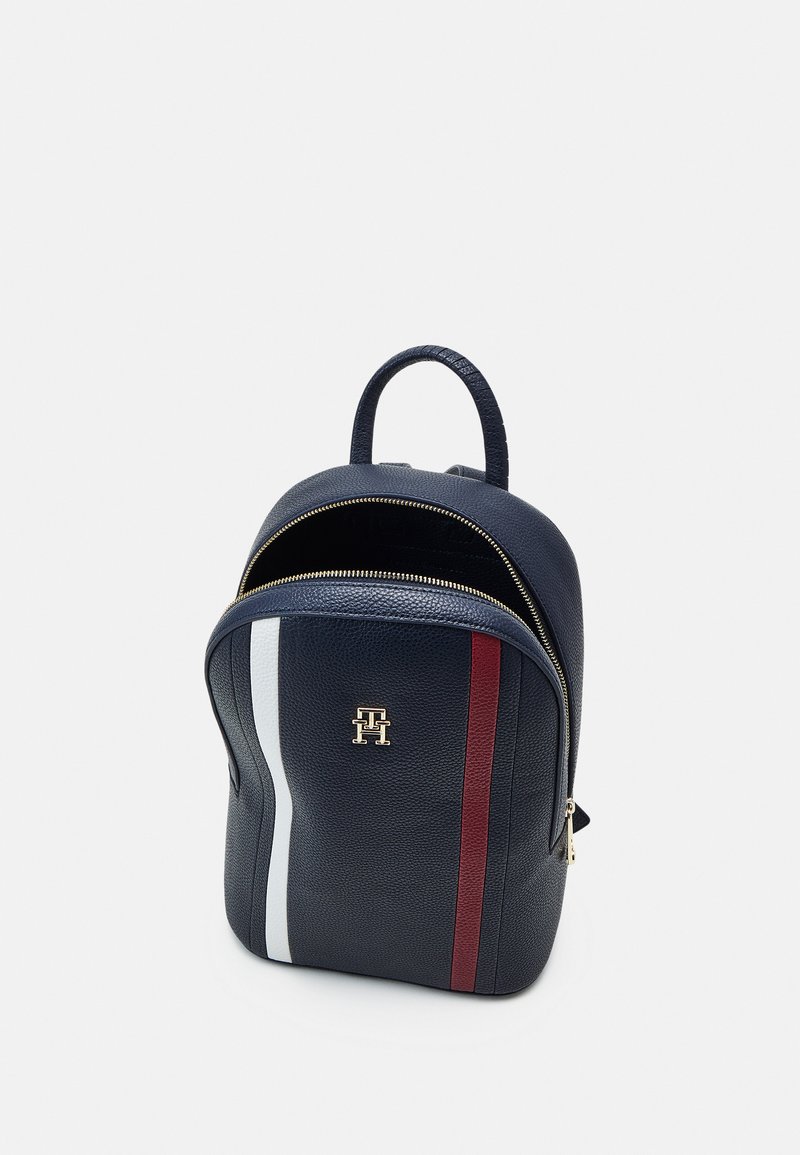 Tommy Hilfiger EMBLEM BACKPACK - Tagesrucksack - space blue/blau ...