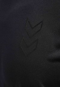 Hummel ACTIVE - Basic T-shirt - black - Zalando.co.uk
