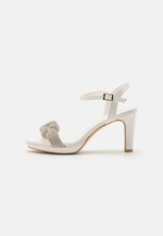 Menbur High heeled sandals - ivory/white - Zalando.de