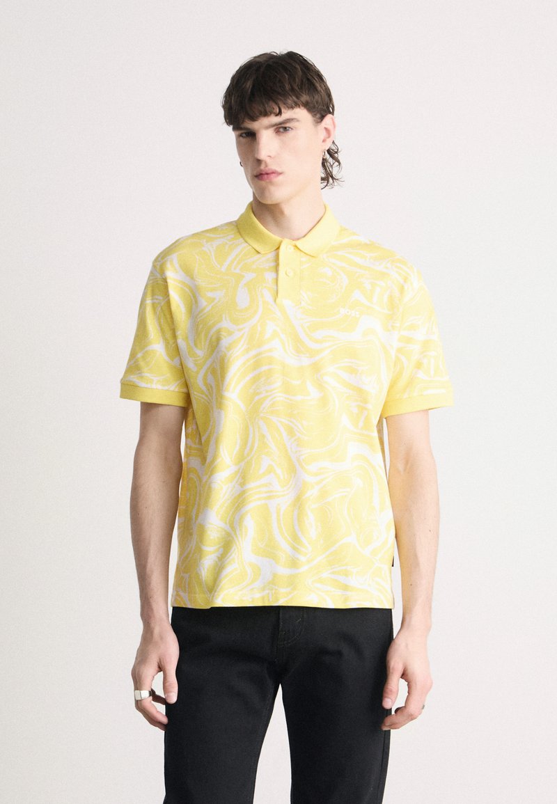 BOSS ALLOVER OCEAN - Polo shirt - yellow/off-white - Zalando.ie