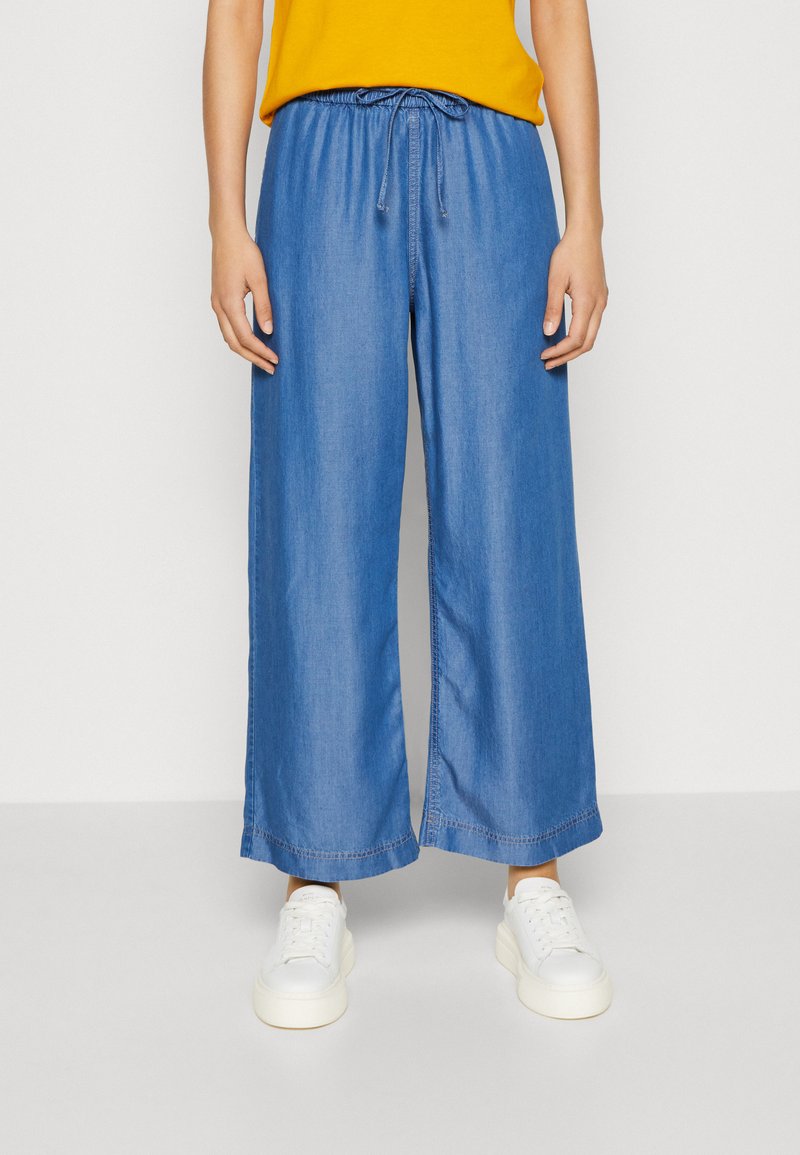 Marc O'Polo PANTS CROPPED LENGTH FLUENT WIDE LEG PATCH POCKET ...
