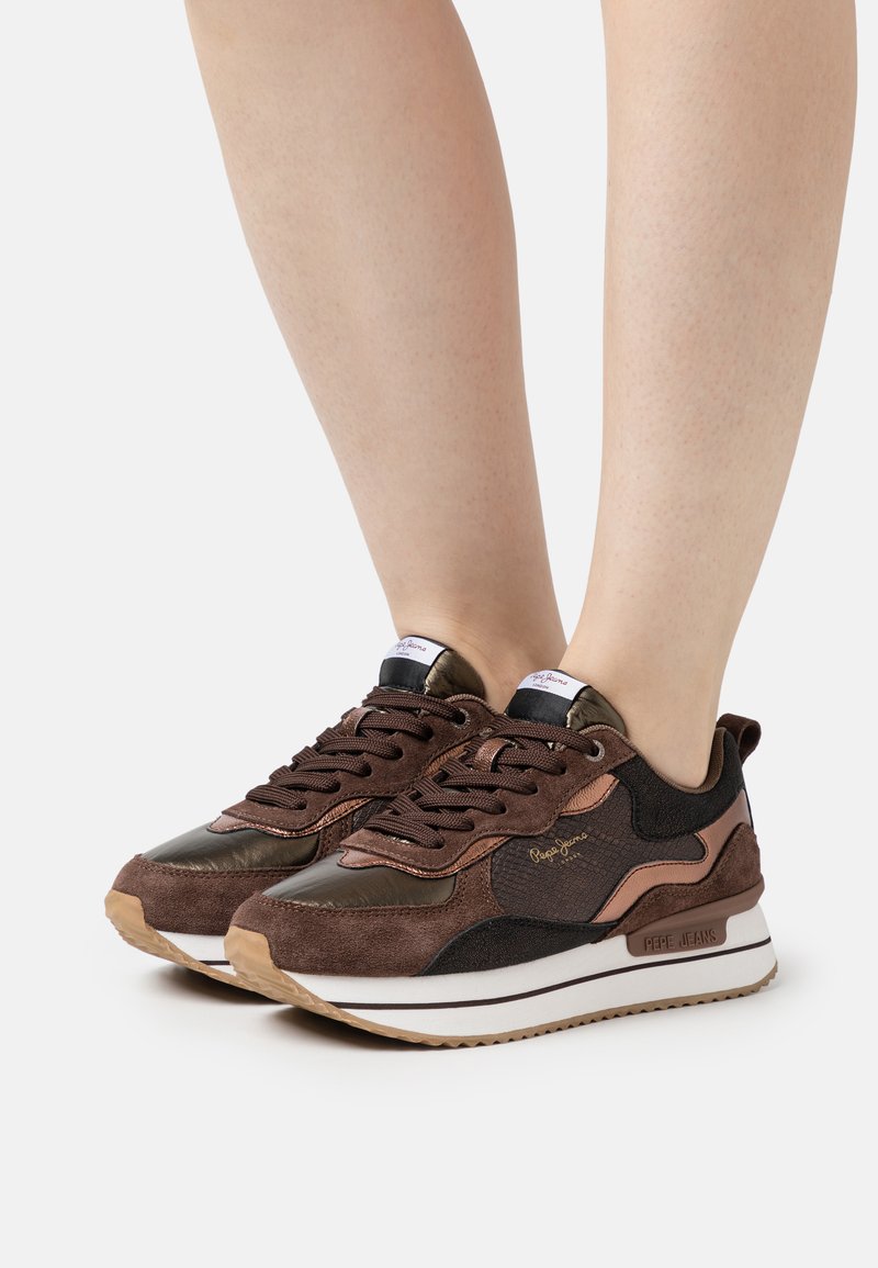 Pepe Jeans RUSPER NAS - Sneaker low - bronze - Zalando.de