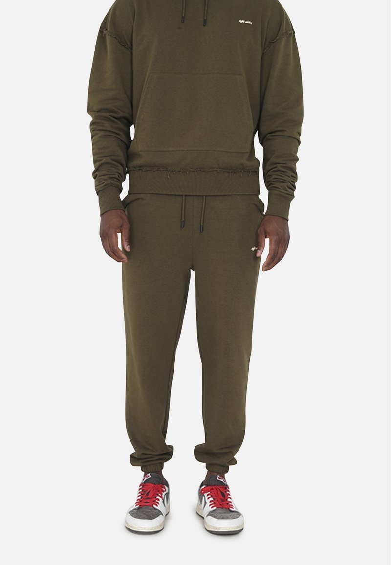 Night Addict FAZERC GDP - Jogginghose - olive/oliv - Zalando.de