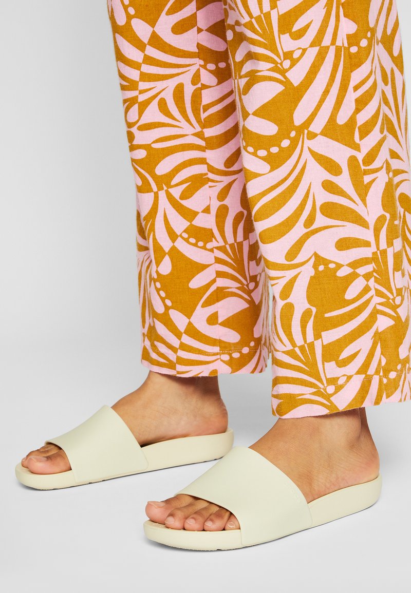 Crocs SPLASH SLIDE - Badslippers - bone/lichtgrijs gemêleerd - Zalando.be