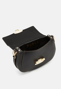 Furla CLUB 2 S C 26 - Umhängetasche - nero/schwarz - Zalando