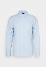 Tommy Hilfiger SOFT FLEX GINGHAM - Chemise - vessel blue/optic white/bleu - ZALANDO.FR