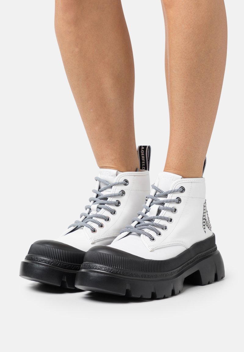 KARL LAGERFELD TREKKA MAX MID LACE STUD BOOT - Ankle boots - white ...