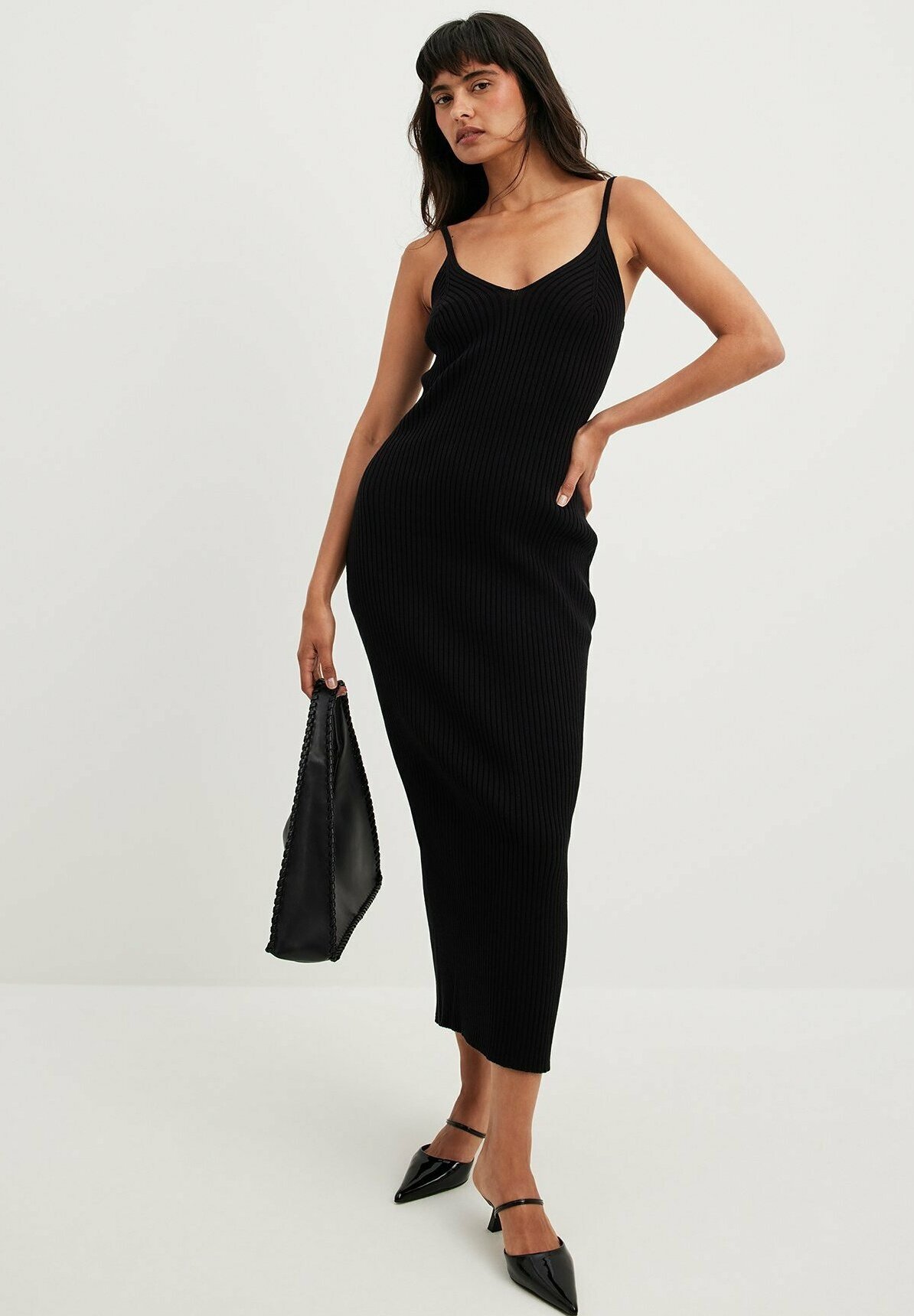 NA KD MIDI SLIP Kotelomekko Black musta Zalando fi NA KD MIDI SLIP Kotelomekko Black musta Zalando fi