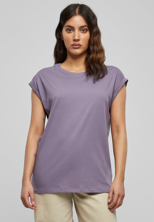 Urban Classics EXTENDED SHOULDER - T-Shirt basic - softyellow/hellgelb ...